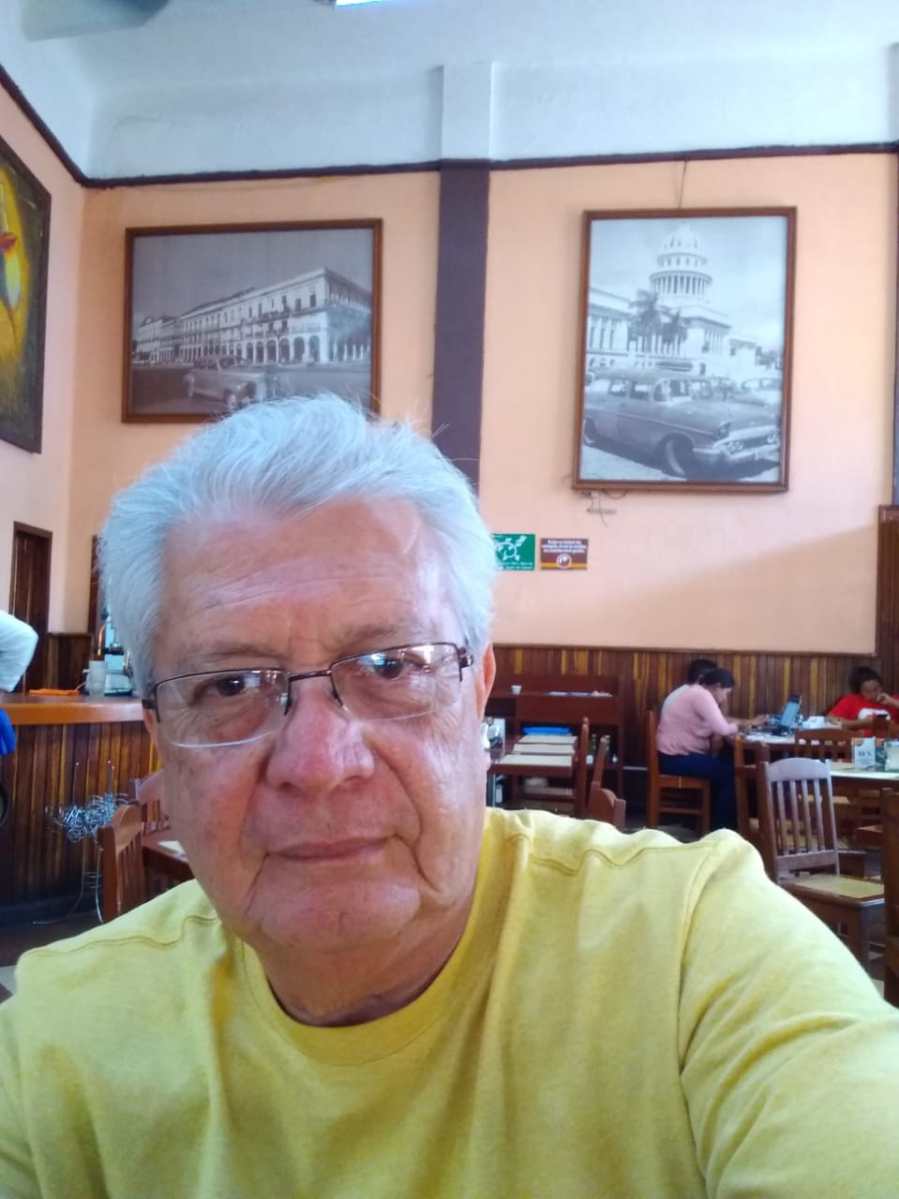 En la carretera con Mario Roberto – Mario Roberto Morales